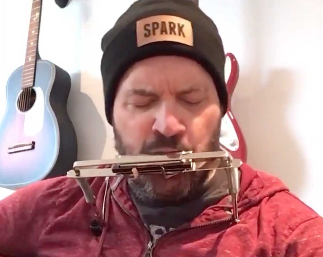 Médias - Daniel Roy